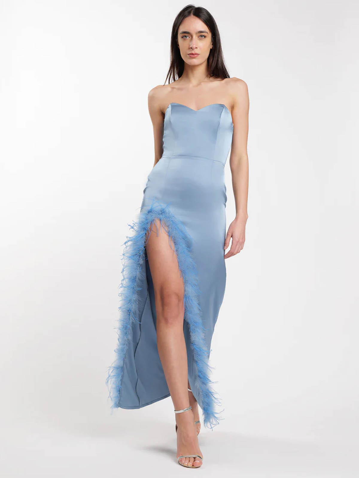 Women's Dresses and Suits: glamorous, elegant, casual, midi and long